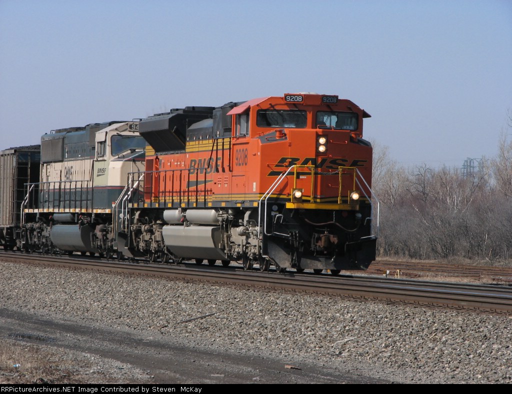BNSF 9208